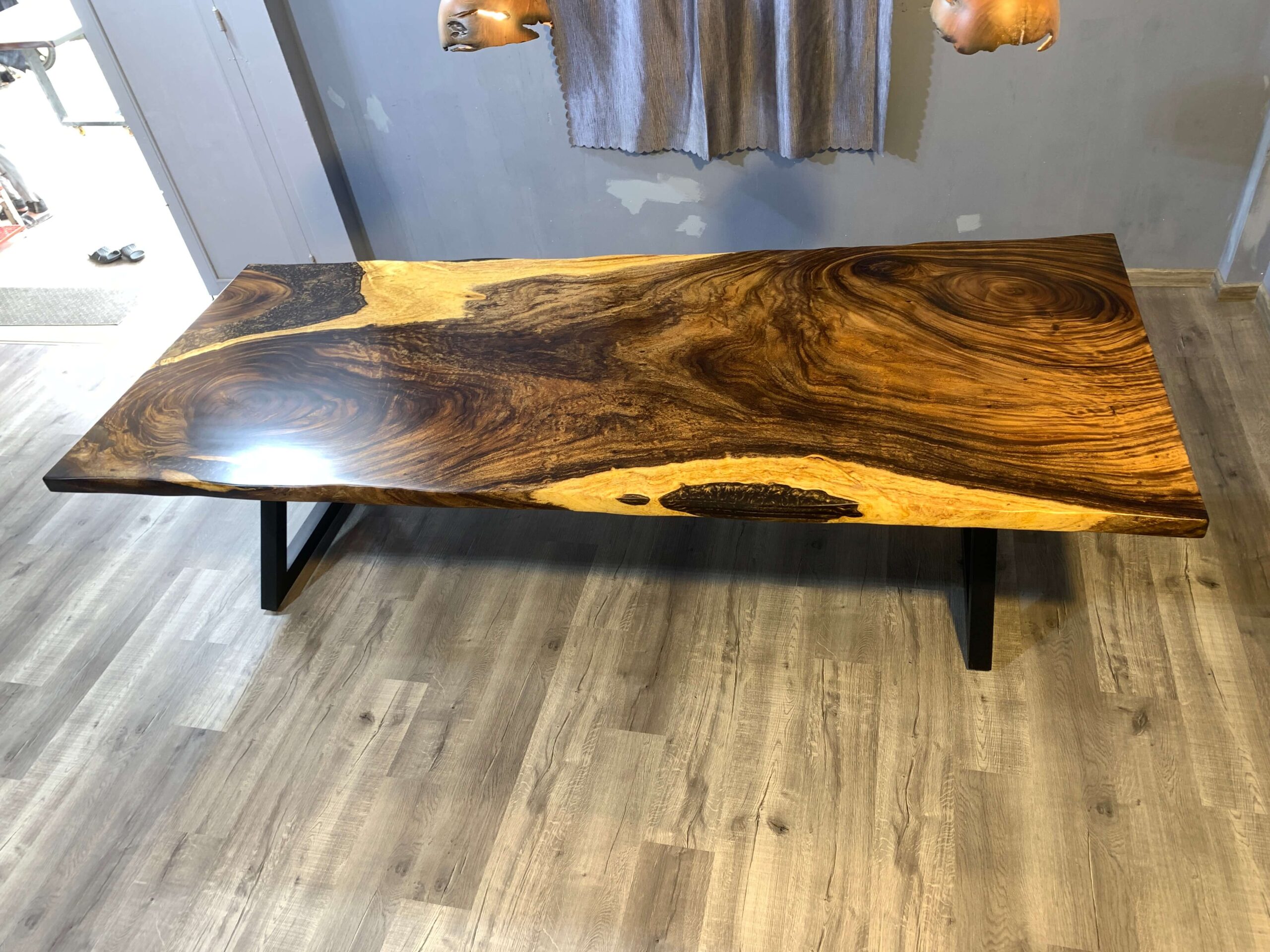 Tongass 90″ Live Edge Dining Table - USA Furniture Warehouse